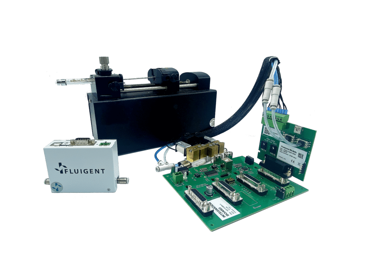 Microfluidic Flow Control: A Flow Controller Comparison